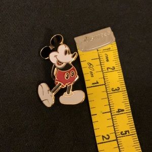 Disney | Jewelry | Vintage Mickey Mouse Brooch Pin | Poshmark